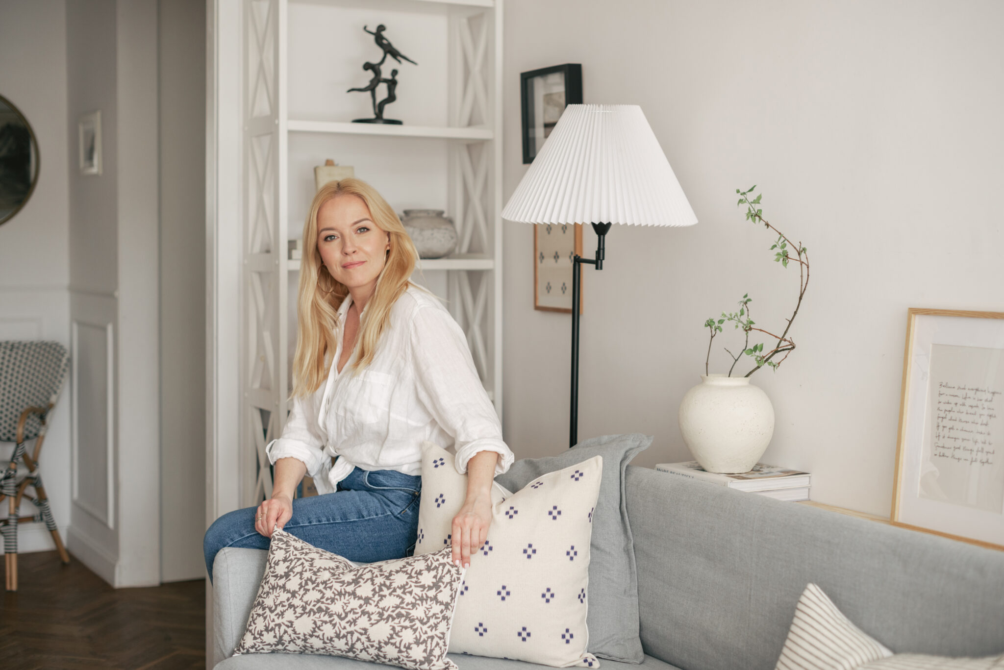 JAKI JEST SEKRET PIĘKNA PODUSZEK W STYLU MIX&MATCH? | Simply Interiors